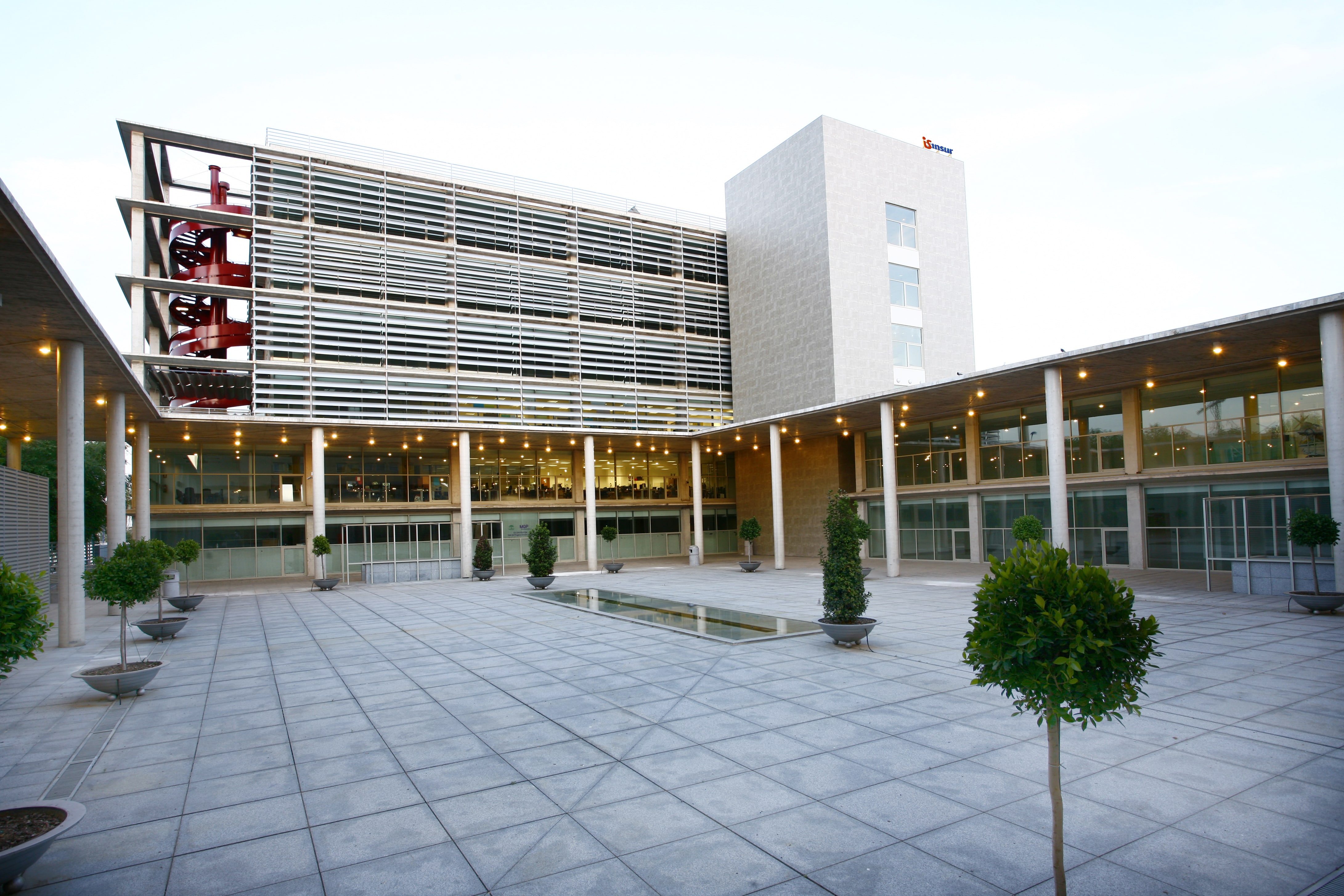 Insur Cartuja Building | Office rental in La Cartuja | Grupo Insur
